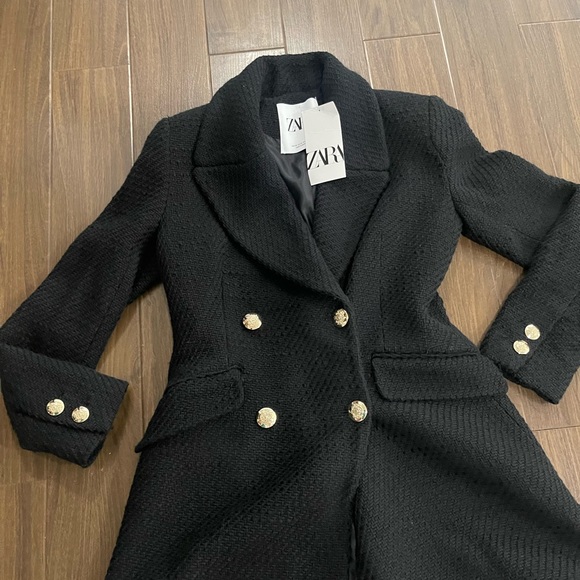 Zara | Jackets & Coats | Zara Texture Black With Gold Buttons Coat ...